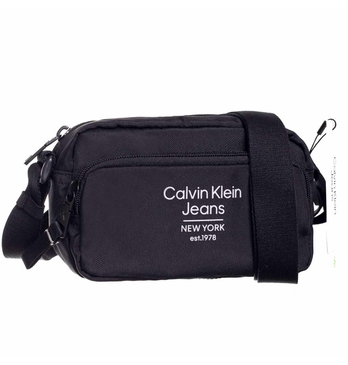 CALVIN KLEIN TORBA SASZETKA SPORT ESSENTIALS CAMERABAG 18 EST CZARNA K50K510099 BDS